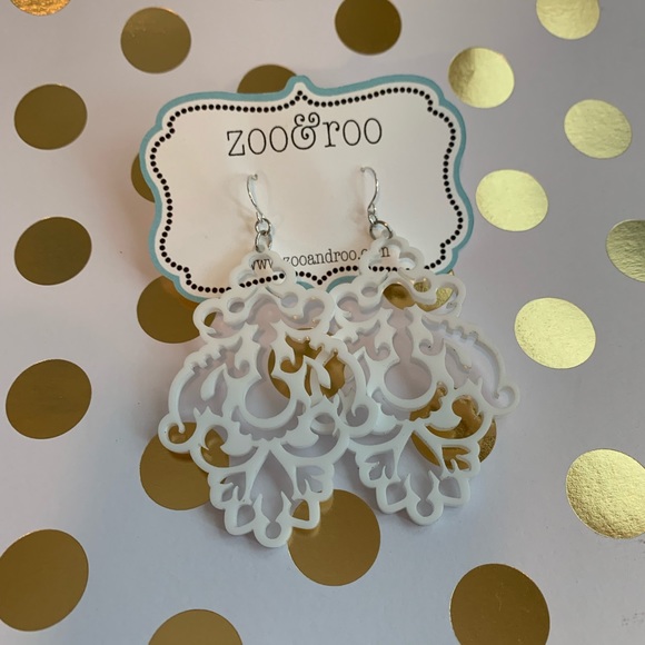 zoo&roo | Jewelry | Zooroo Chandelier Acrylic Earrings | Poshmark